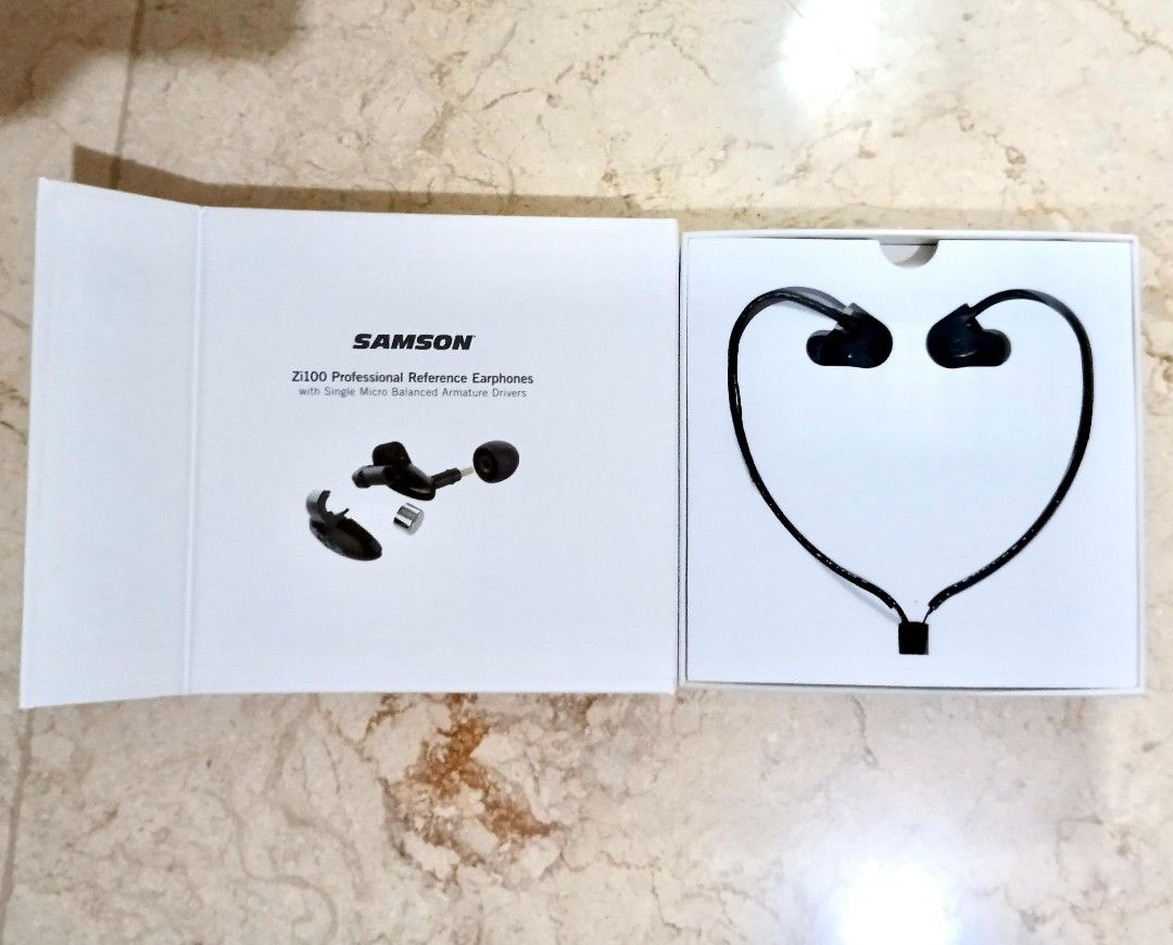 Ear Monitor Samson Zi100, Musik & Media, Alat di Carousell
