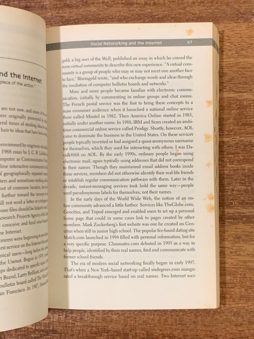 he Facebook effect ;THE REAL INSIDE STORY OF MARK ZUCKERBERG AND THE ...