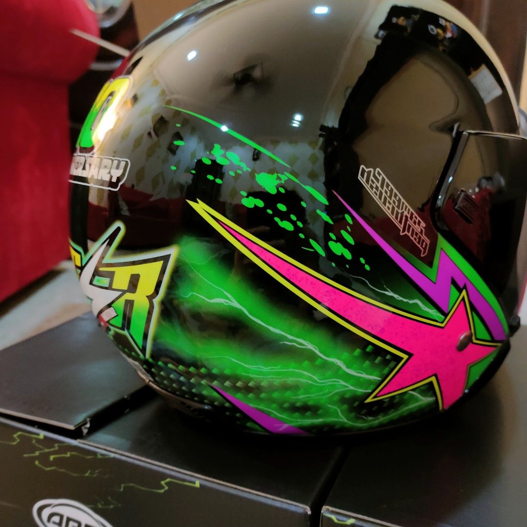 Helmet Arc X Esr Limited Edition, Motorbikes on Carousell