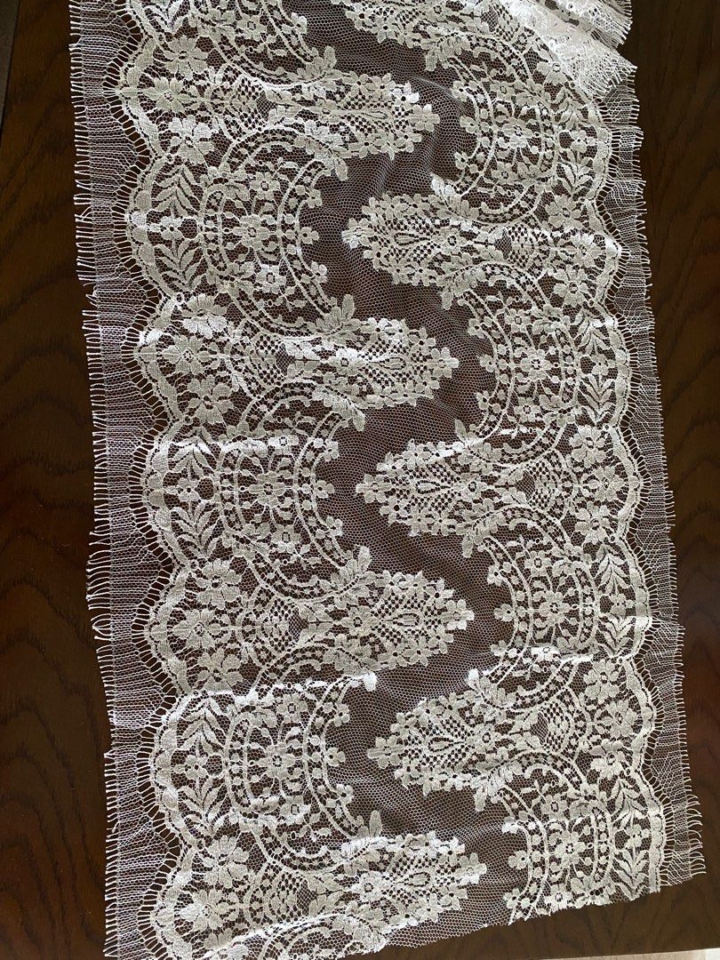 Kain Pasang Nikah Off White dan lace Jakel, Women's Fashion, Dresses ...