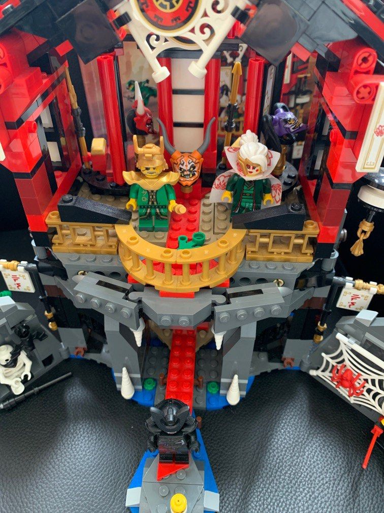 LEGO Ninjago 70643 Temple of Resurrection, 興趣及遊戲, 玩具 & 遊戲類 - Carousell