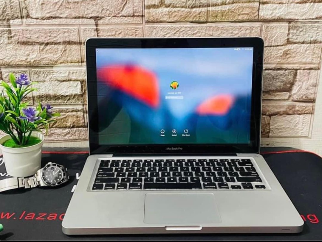 Macbook Pro 13-inch,2012 4GB Ram 500GB HDD Os High sierra version ...