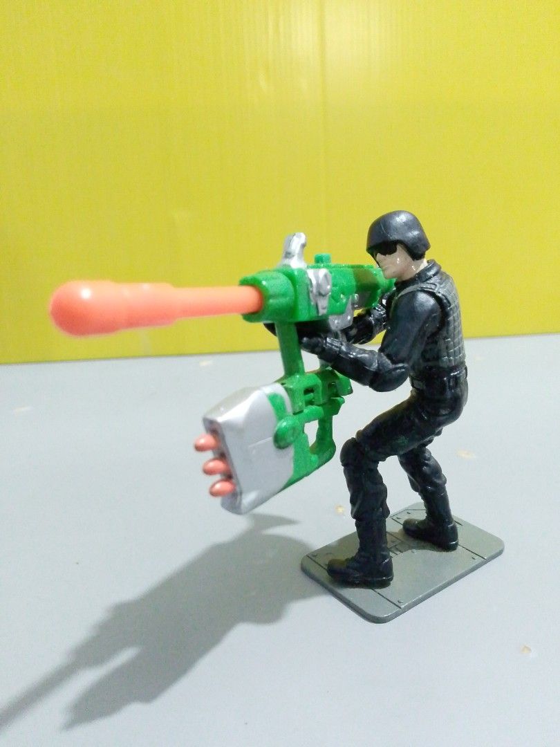 Marvel Hulkbuster Soldier - The Incredible Hulk Movie, Hobbies & Toys ...