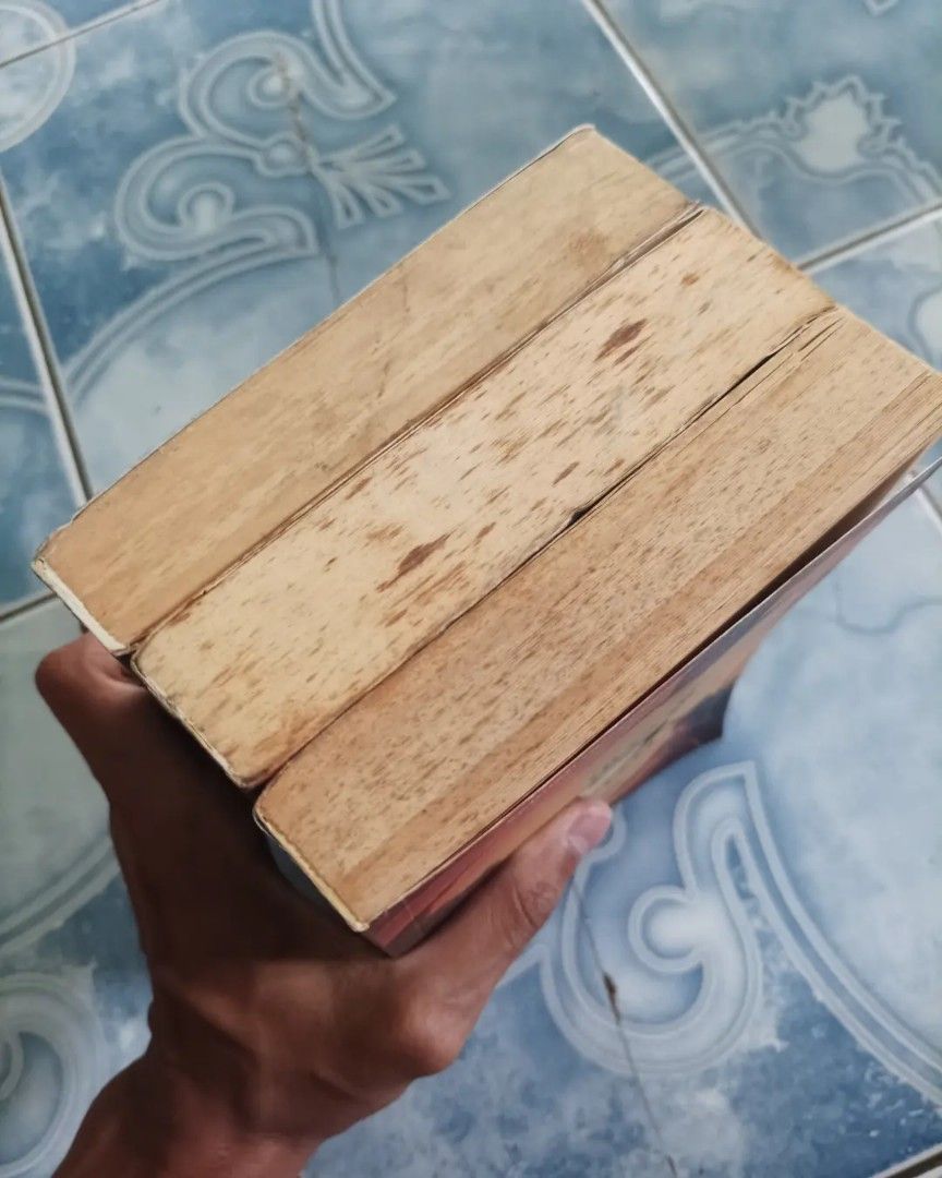 Original Paket Lengkap Trilogi Negeri 5 Menara, Ranah 3 Warna, Rantau 1 ...
