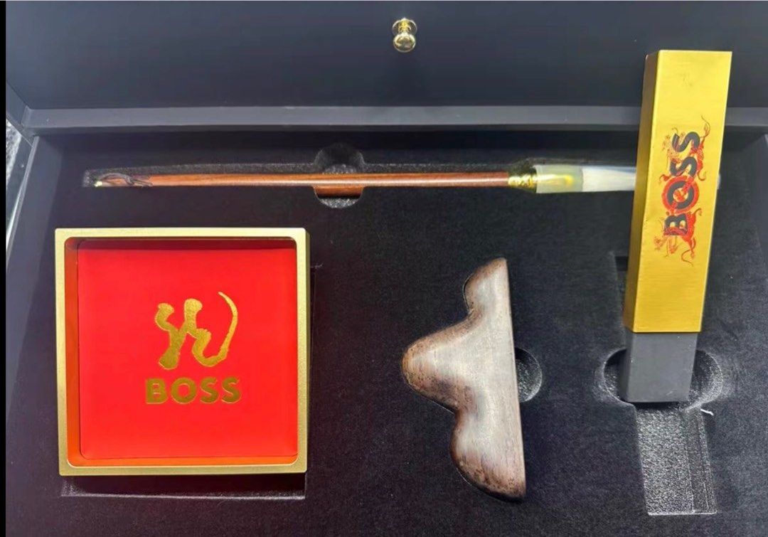 [pre-order] HUGO BOSS 2024 Year of Dragon Premium Gift Box, Hobbies ...