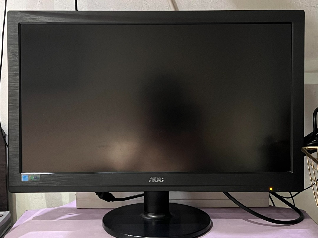 Samsung Computer Monitor 20", Computers & Tech, Desktops on Carousell