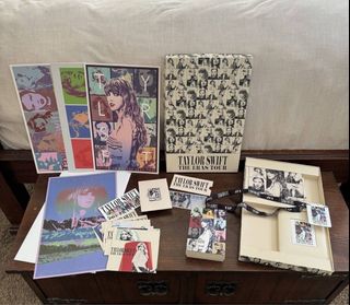 Taylor Swift Package, Hobbies & Toys, Memorabilia & Collectibles, Fan ...