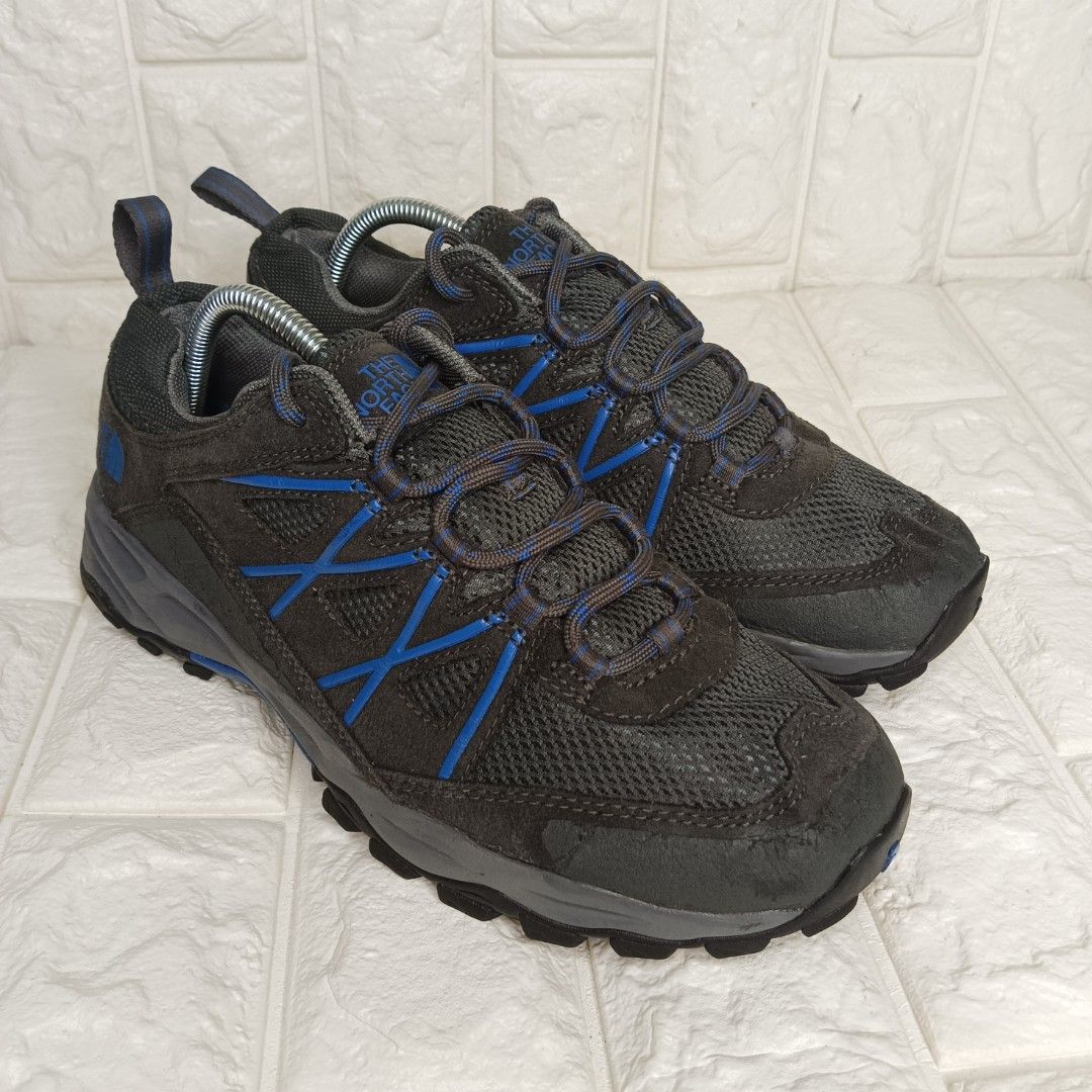 TNF The North Face, Fesyen Pria, Sepatu , Sneakers di Carousell