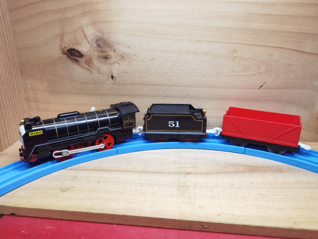 Takara Tomy Vintage Electric Motorised Train Thomas and Friends - Hiro ...