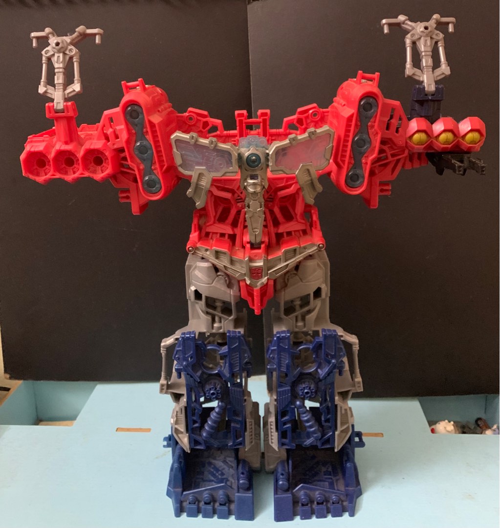 Transformers Cyberforce Prime: Optimus Maximus, Hobbies & Toys, Toys ...