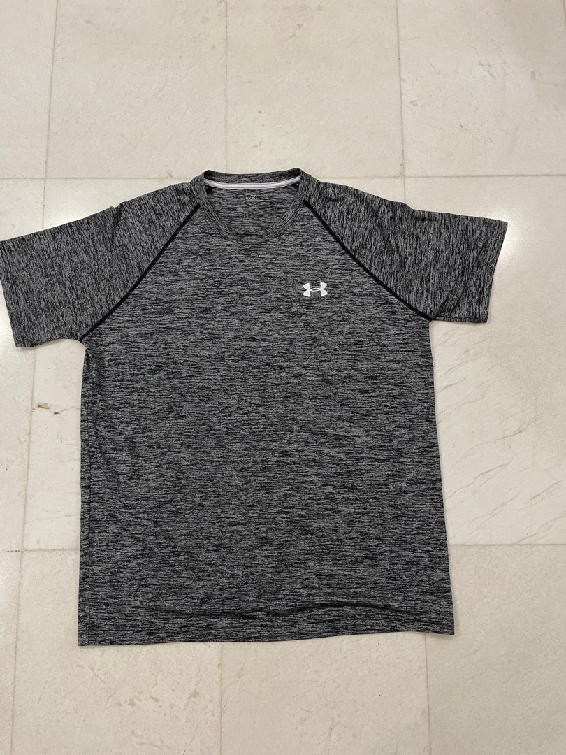 Under Armour Dri Fit Tee, Men's Fashion, Activewear on Carousell