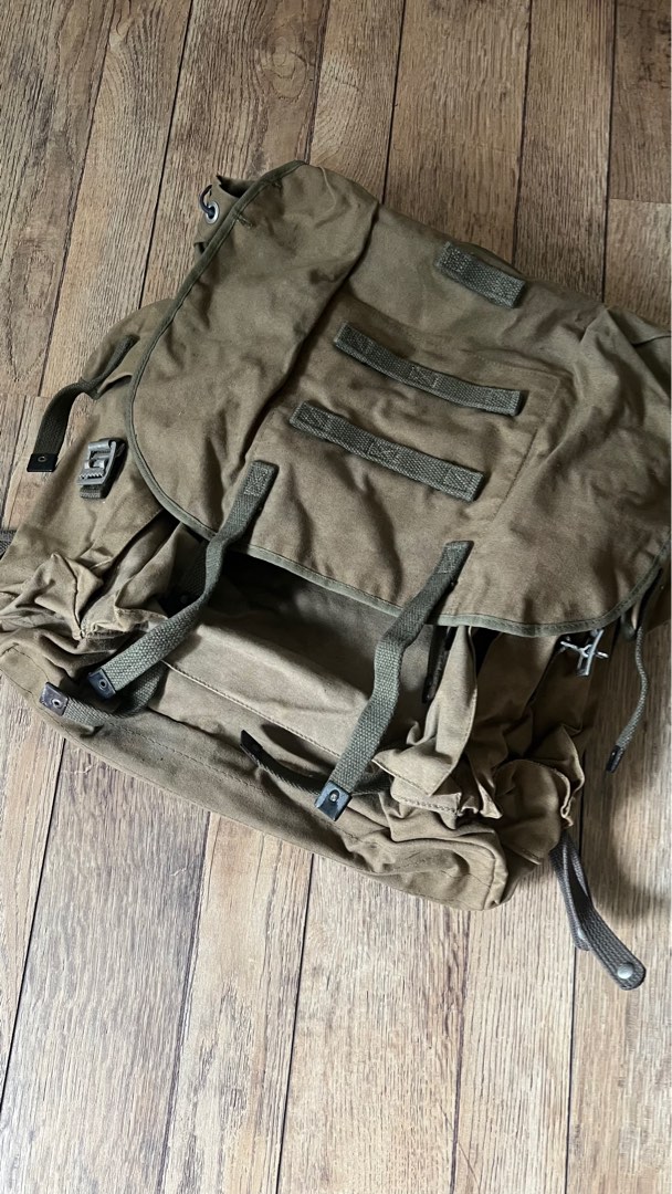Vintage military rucksack, Hobbies & Toys, Memorabilia & Collectibles ...