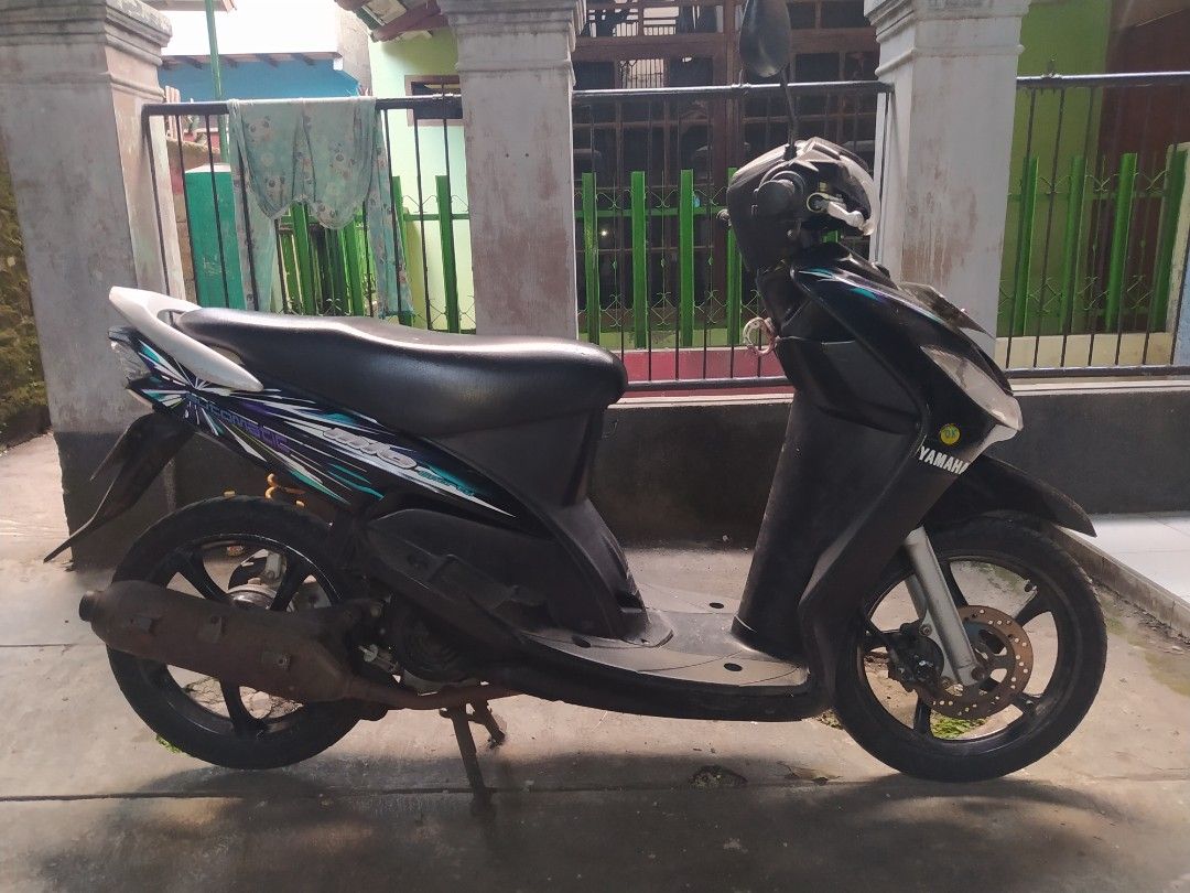 Yamaha mio hitam smile, Motor di Carousell