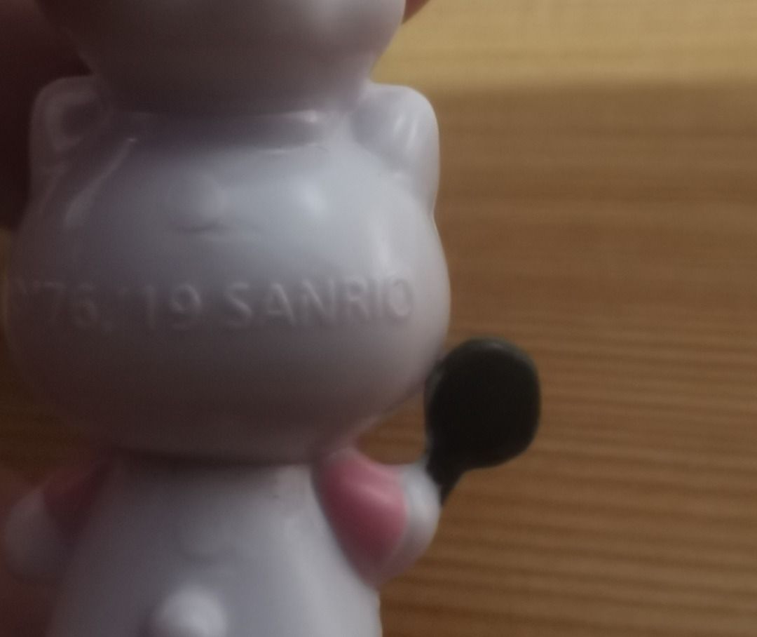 2019 Sanrio - Mini Hello Kitty Chef Figure, Hobbies & Toys, Toys ...