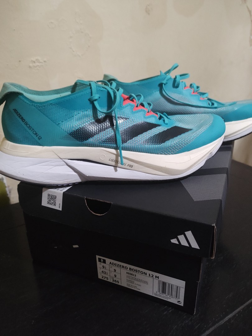 Adidas Adizero Boston 12, Fesyen Pria, Sepatu , Sneakers di Carousell