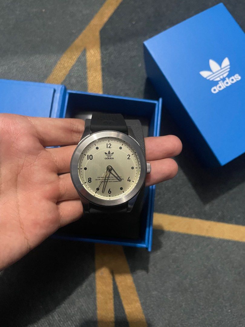 adidas watch, Men's Fashion, Watches & Accessories, Watches on Carousell