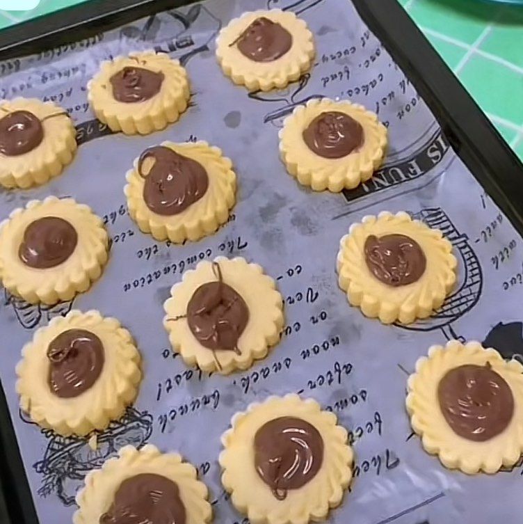 COOKIES RAYA PELBAGAI JENIS, Food & Drinks, Local Eats on Carousell