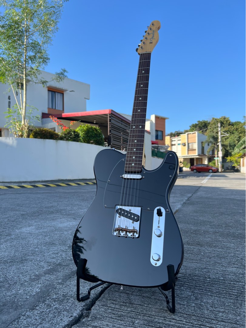 Fender Japan Telecaster Hybrid II, Hobbies & Toys, Music & Media ...