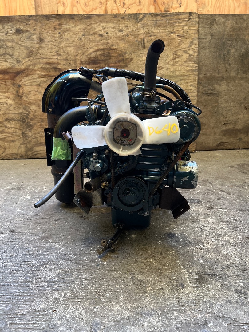 Kubota D640 3 Cylinder Diesel Engine (Japan Surplus), Commercial ...