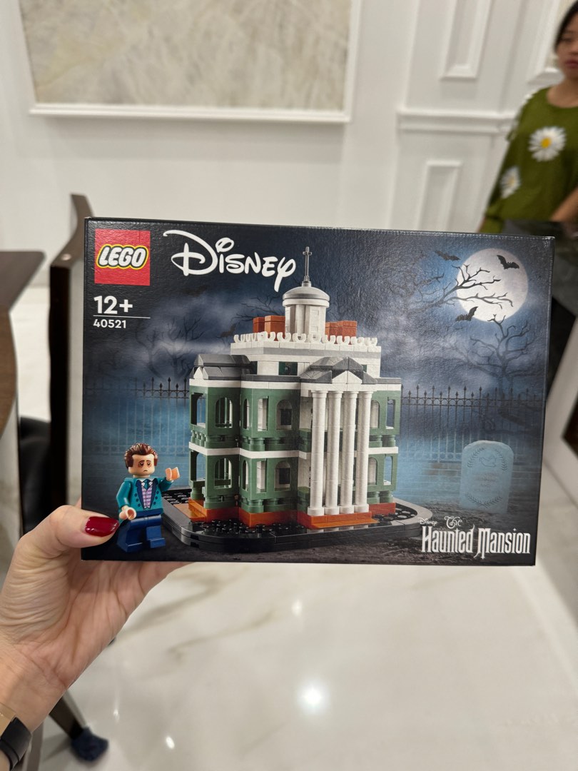 Lego haunted mansion, Toys & Collectibles, Mainan di Carousell