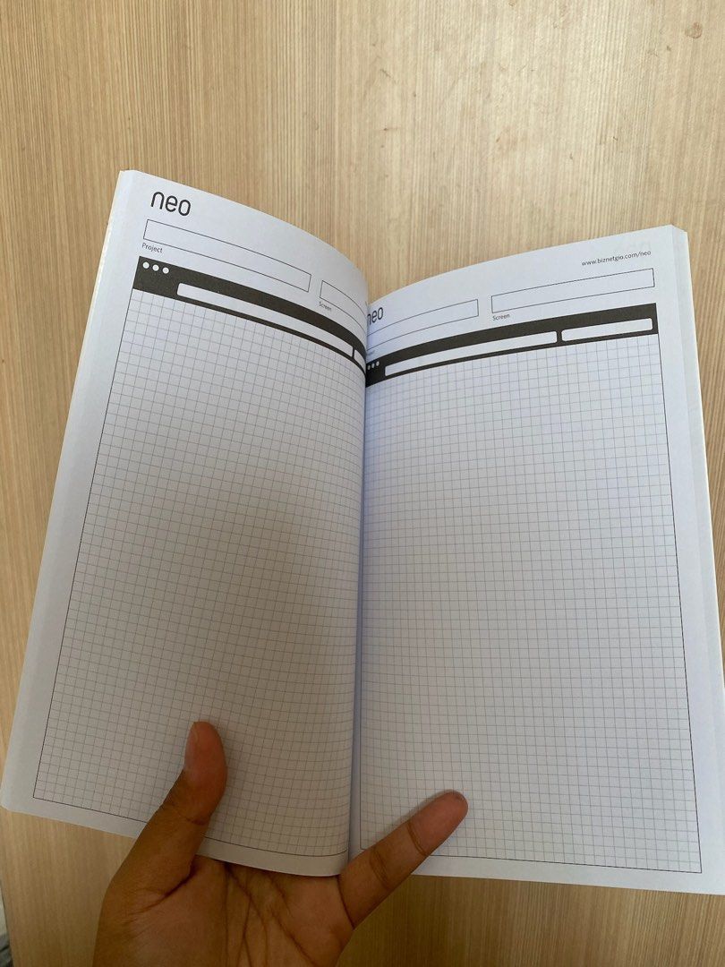 notebook garis kotak, Buku & Alat Tulis, Buku di Carousell