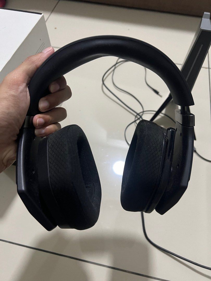 Original Alienware AW988, Audio, Headphones & Headsets on Carousell