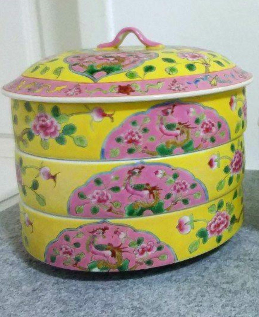 Peranakan Porcelain Collection Multi-tier Server x 2 sets in 5 tiers ...