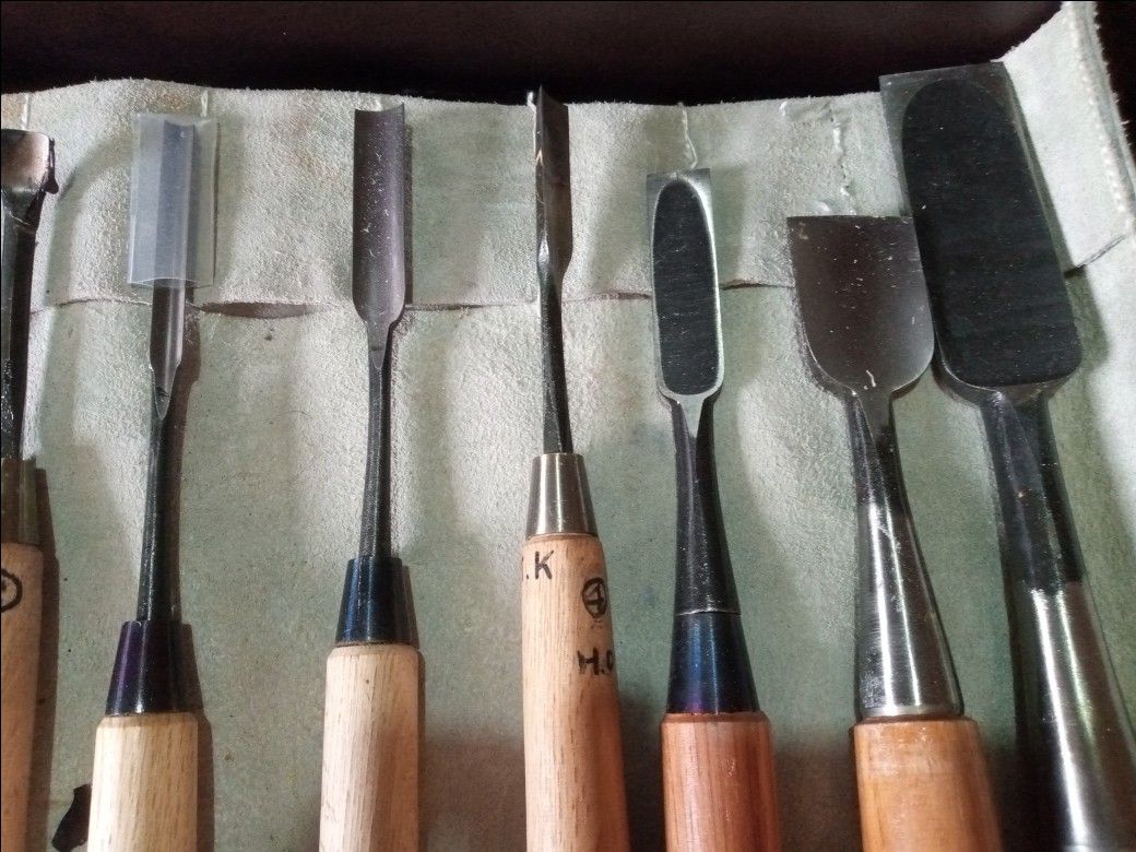 Set of Japanese Wood Carvings Tools, Hobbies & Toys, Stationary & Craft ...