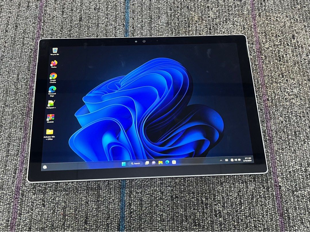 Surface Pro 4/i7-6th Gen/16GB/256GB/Without Keyboard/Touchscreen ...