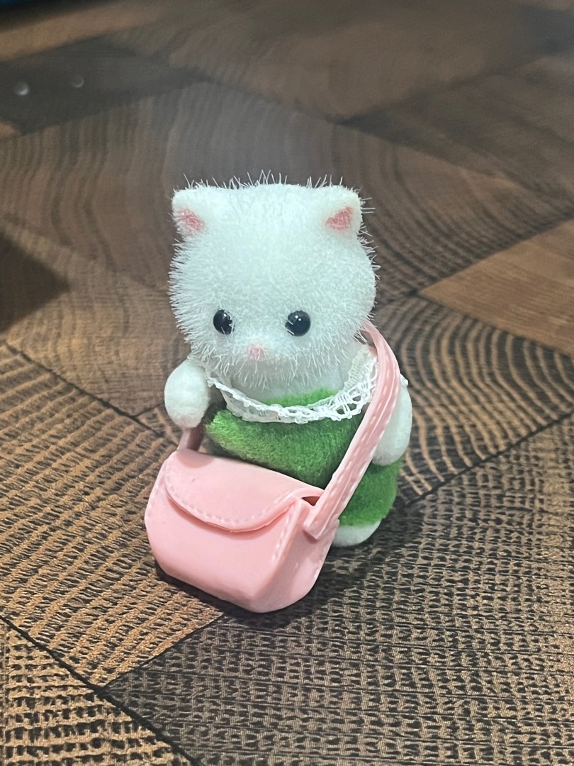 sylvanian families persian cat, Toys & Collectibles, Mainan di Carousell