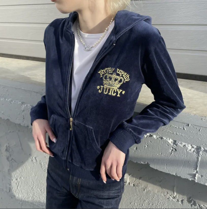 VINTAGE JUICY COUTURE ZIP UP HOODIE PREPPY ROYALTY, Women's Fashion ...
