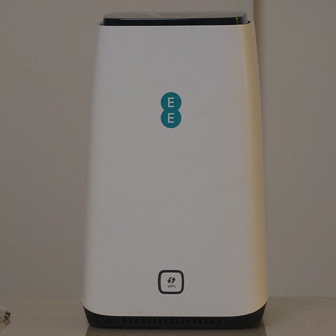 2500M寬頻 & 5G Router 兩用 Router Zyxel NR5103 5GEE 5G 流動寬頻 2.5Gbps Wifi 6 ...