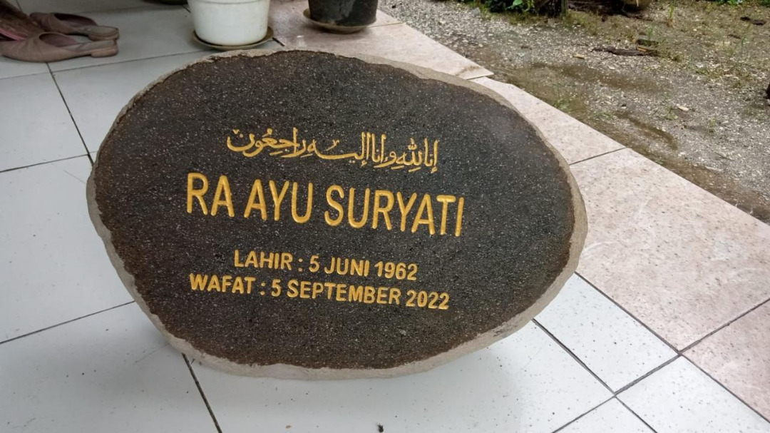 Batu Nisan Andesit Batu Alam Ukir Nama, Perkebunan di Carousell