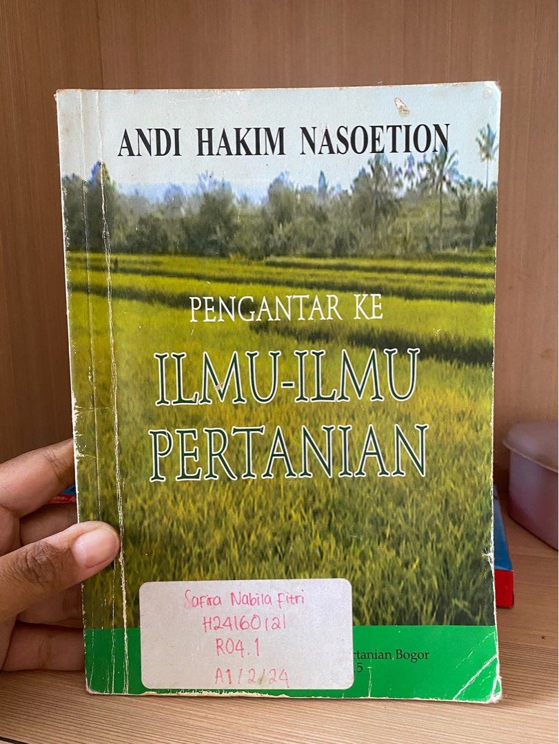 Buku pengantar ilmu- ilmu pertanian IPB, Buku & Alat Tulis, Buku Pelajaran di Carousell