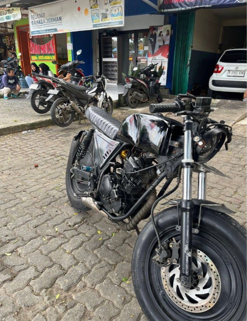 Caferacer scorpio 250cc, Motor di Carousell