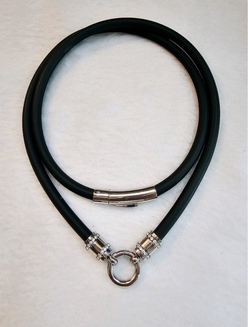 Clip Hook Amulet Necklace, Women's Fashion, Jewelry & Organisers ...