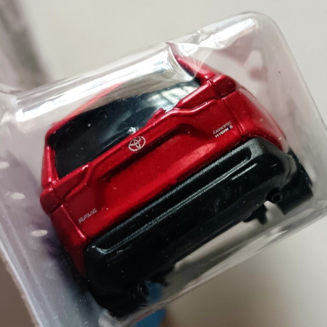 COMBO MAISTO Toyota RAV4 + MATCHBOX Rivian R1T Diecast 1:64 Scale ...