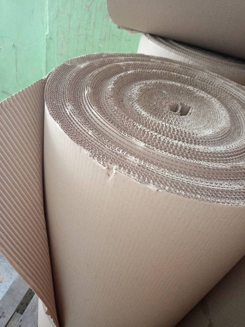 Corrugated Carton Roll, Hobbies & Toys, Stationary & Craft, Craft ...