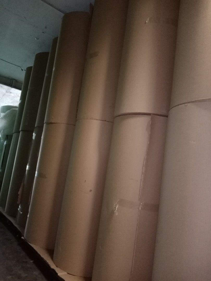 Corrugated Carton Roll, Hobbies & Toys, Stationary & Craft, Craft ...