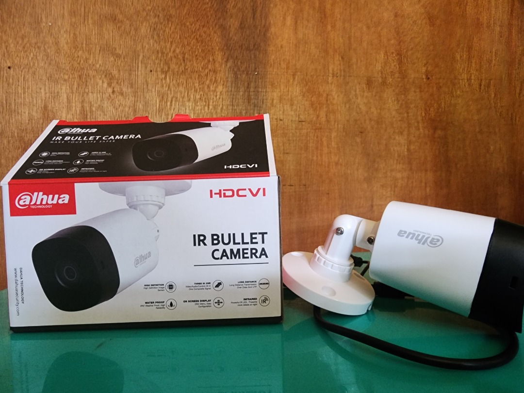 Dahua 2MP IR Bullet HDCVI Camera (DH-HAC-B1A21N) with 40meters Cable (CAMERA ONLY), Furniture ...