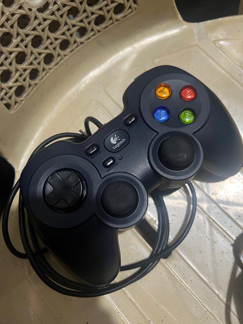 Logitech F310 Gamepad/Controller with Freebie, Video Gaming, Gaming ...