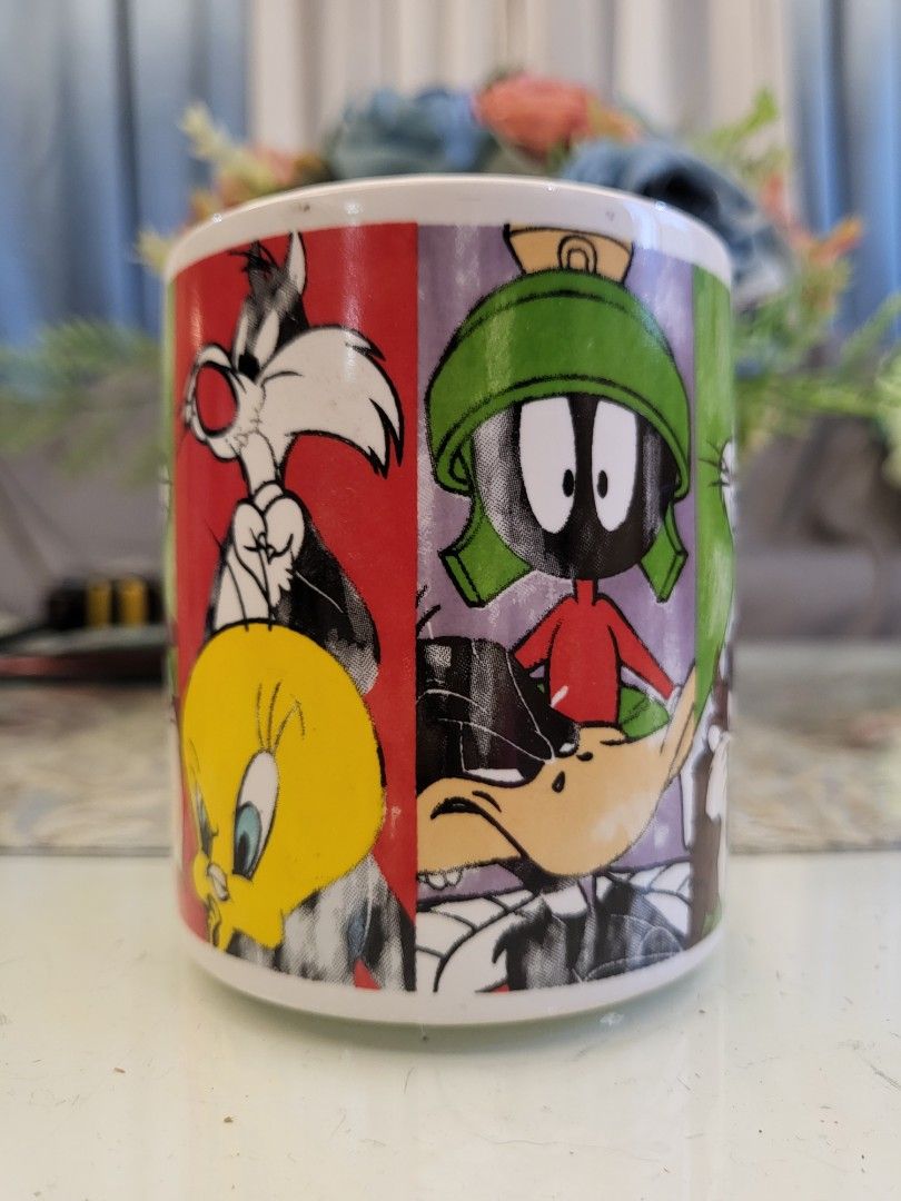 Looney Tunes Character Mug, Furniture & Home Living, Kitchenware ...
