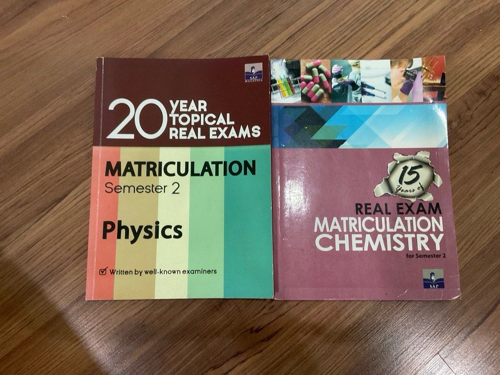Matrics reference book, Hobbies & Toys, Books & Magazines, Textbooks on ...