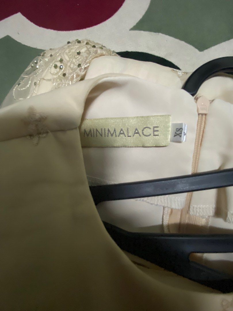 Minimalace Nude kurung, Women's Fashion, Muslimah Fashion, Baju Kurung ...