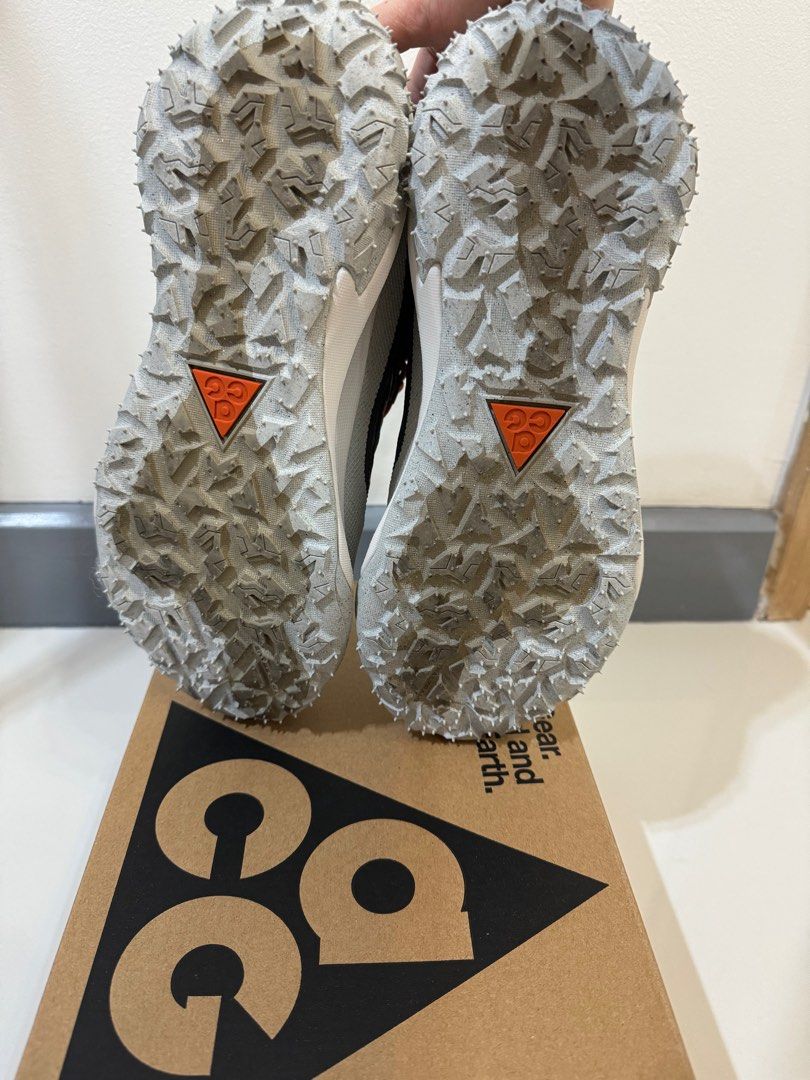 Nike ACG mountain fly 2 low GTX, Men's Fashion, Footwear, Sneakers on Carousell