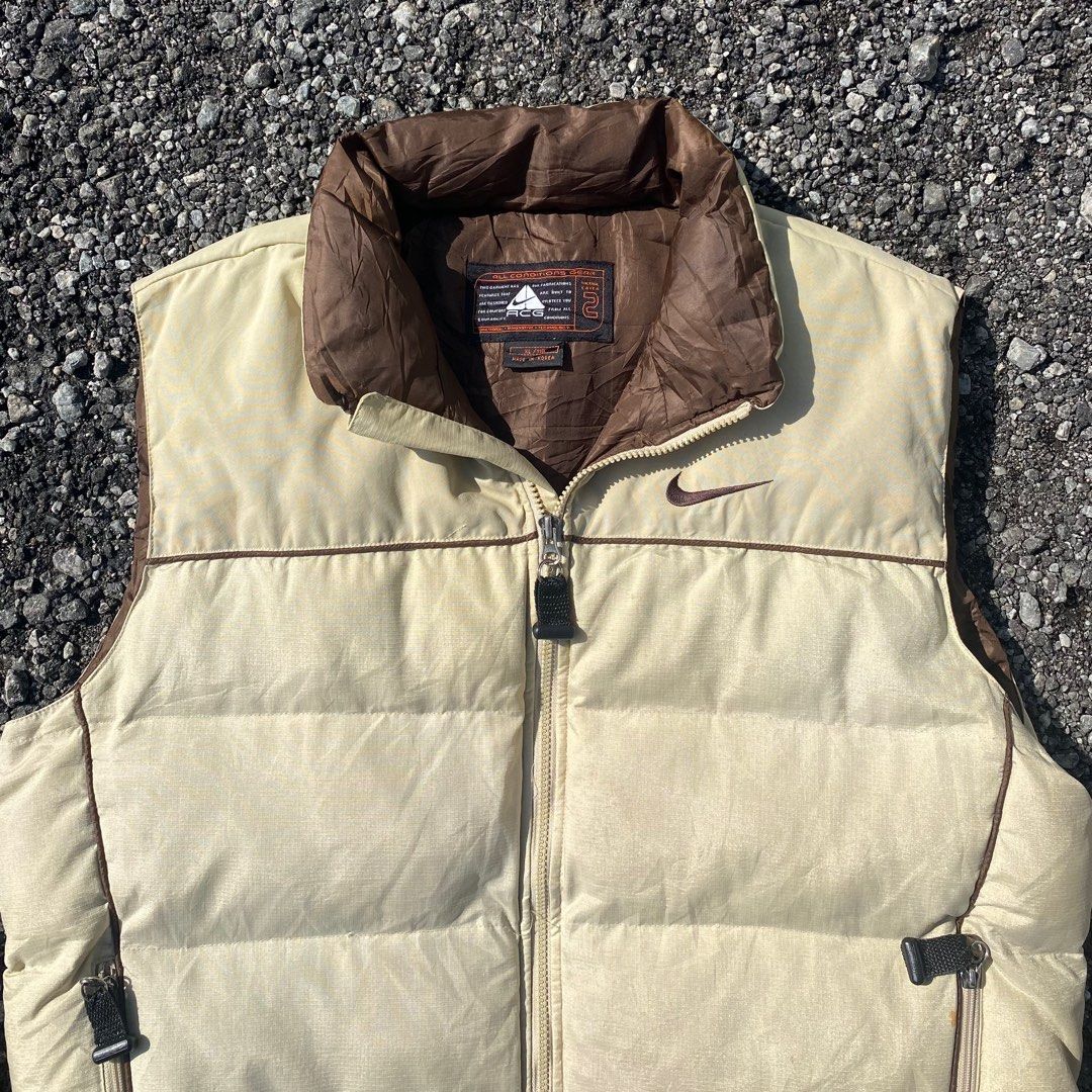 Nike ACG Puffer Vest, Men's Fashion, Coats, Jackets and Outerwear on ...