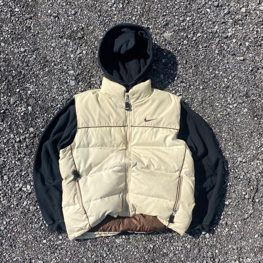 Nike ACG Puffer Vest, Men's Fashion, Coats, Jackets and Outerwear on ...