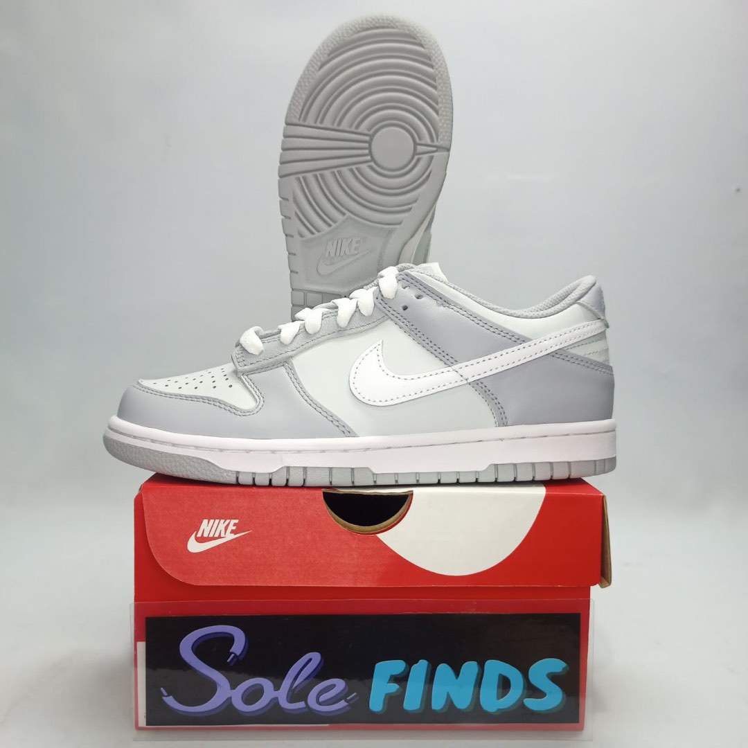 Nike Dunk Low Two-Toned Grey Pure Platinum, Women's Fashion, Footwear, Sneakers on Carousell