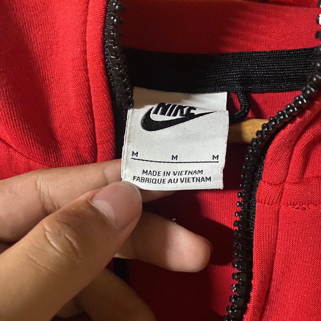 NIKE TECH FLEECE red, Women's Fashion, Coats, Jackets and Outerwear on ...