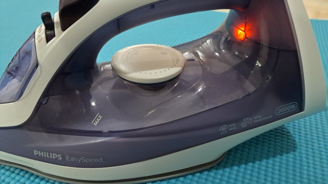 Philips Steam Iron - display set, TV & Home Appliances, Irons ...